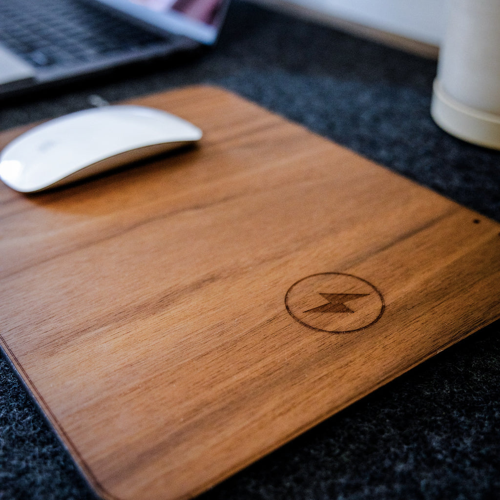Oversize Wood Mousepad with 10 watt Qi Wireless Fast Charger by WUDN