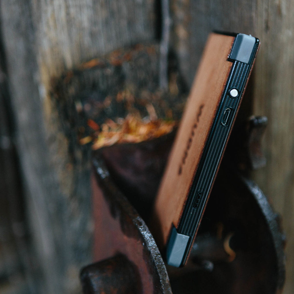 Real Wood Slim-Dual 4000 mAh Power Bank