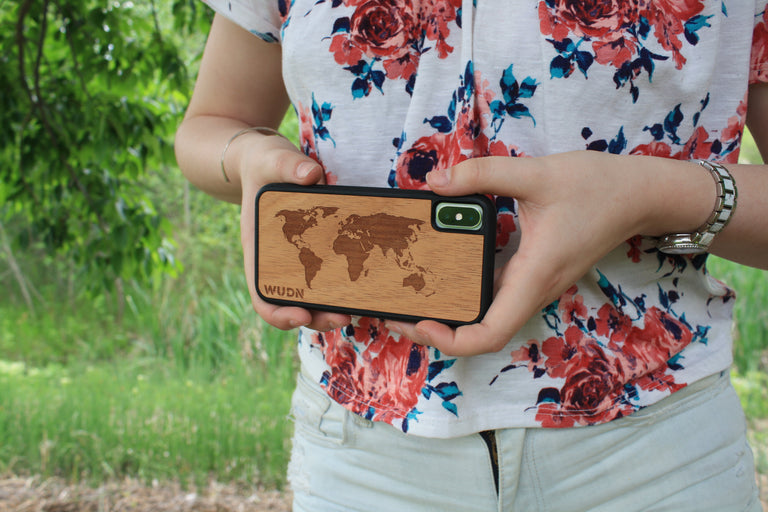 Slim Wooden Phone Case | World Map Traveler in Mahogany